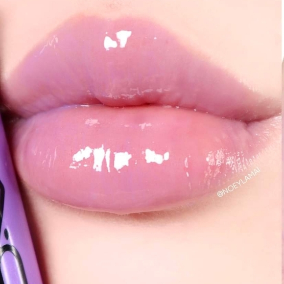 MAC Cosmetics | Makeup | Mac Squirt Plumping Gloss Stick In Violet Beta | Poshmark